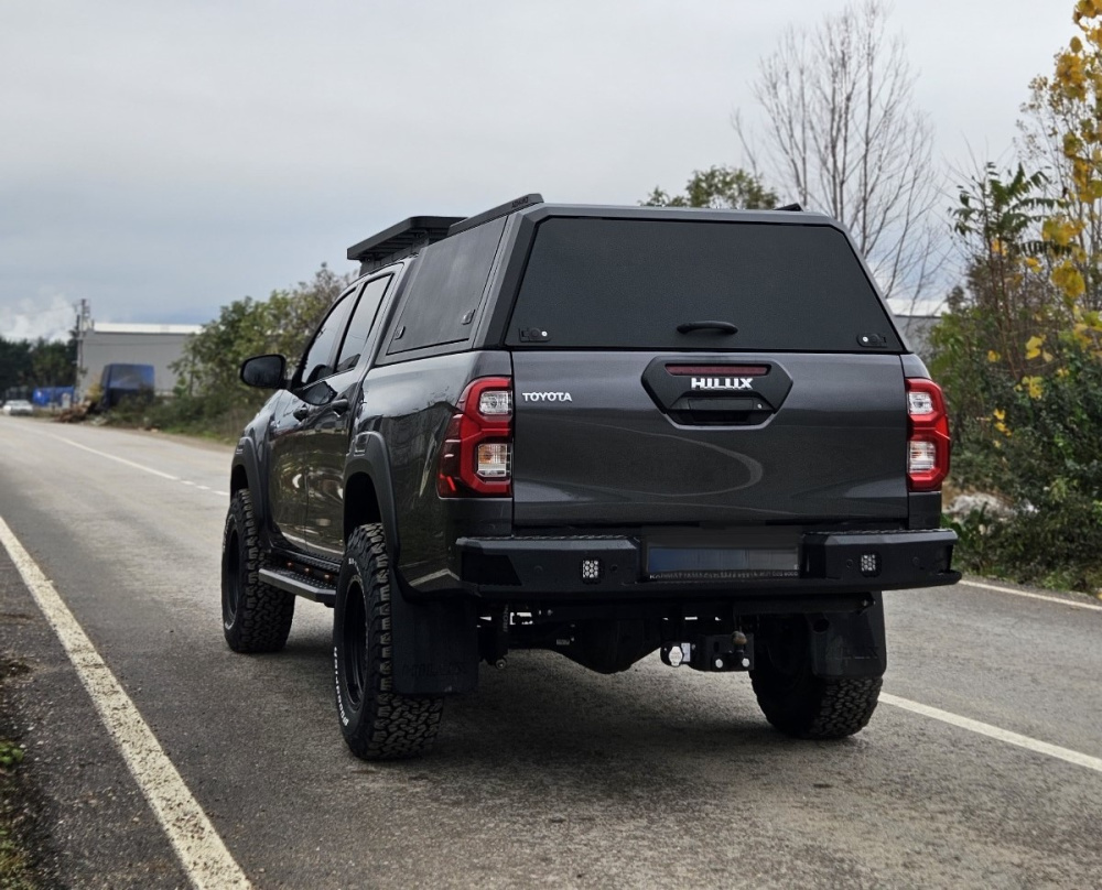 Hardtop T80 Line-X lakkert Toyota Hilux DC (4 dører) 2016/21 ...